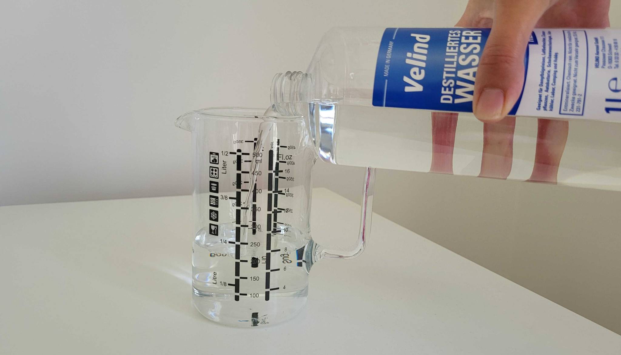Kuhlwasser Destilliertes Wasser Oder Leitungswasser
