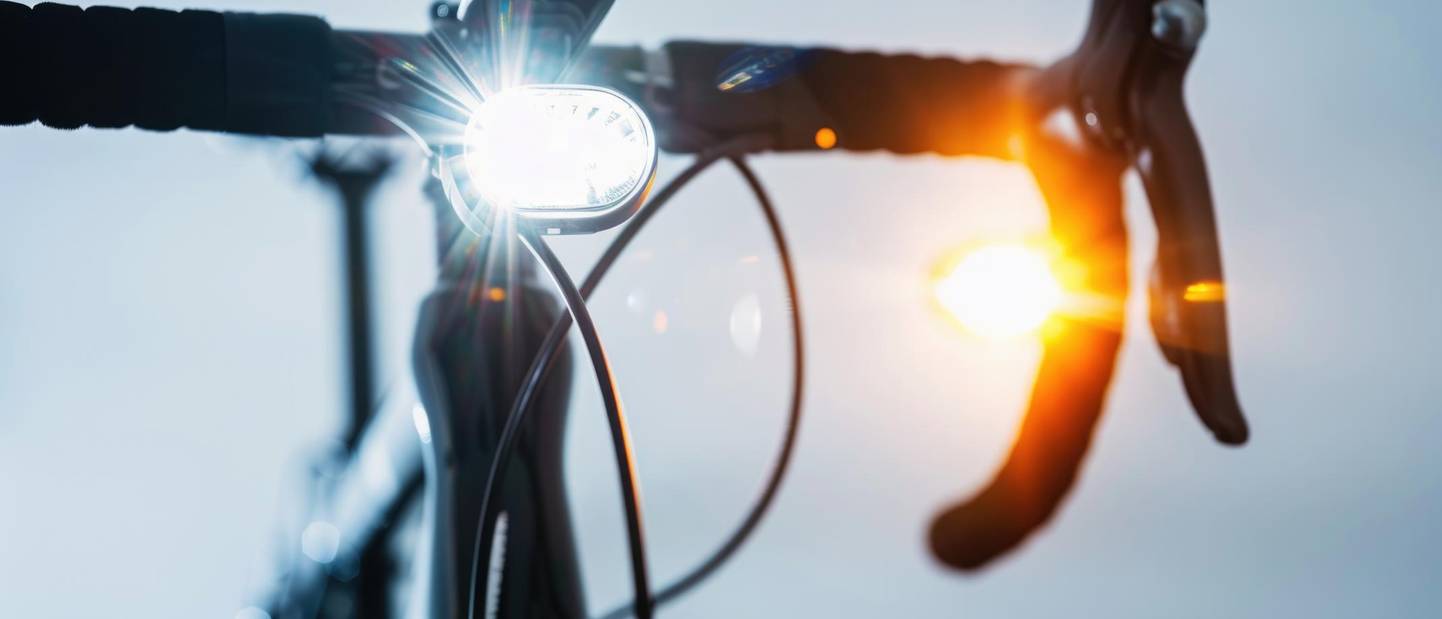 Top 10 Fahrradscheinwerfer mit Fernlicht: Test & Vergleich
